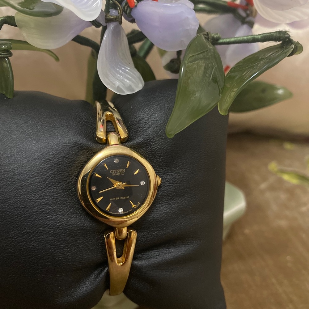 Vintage Citizen Quartz Gold Plated Watch - Gem